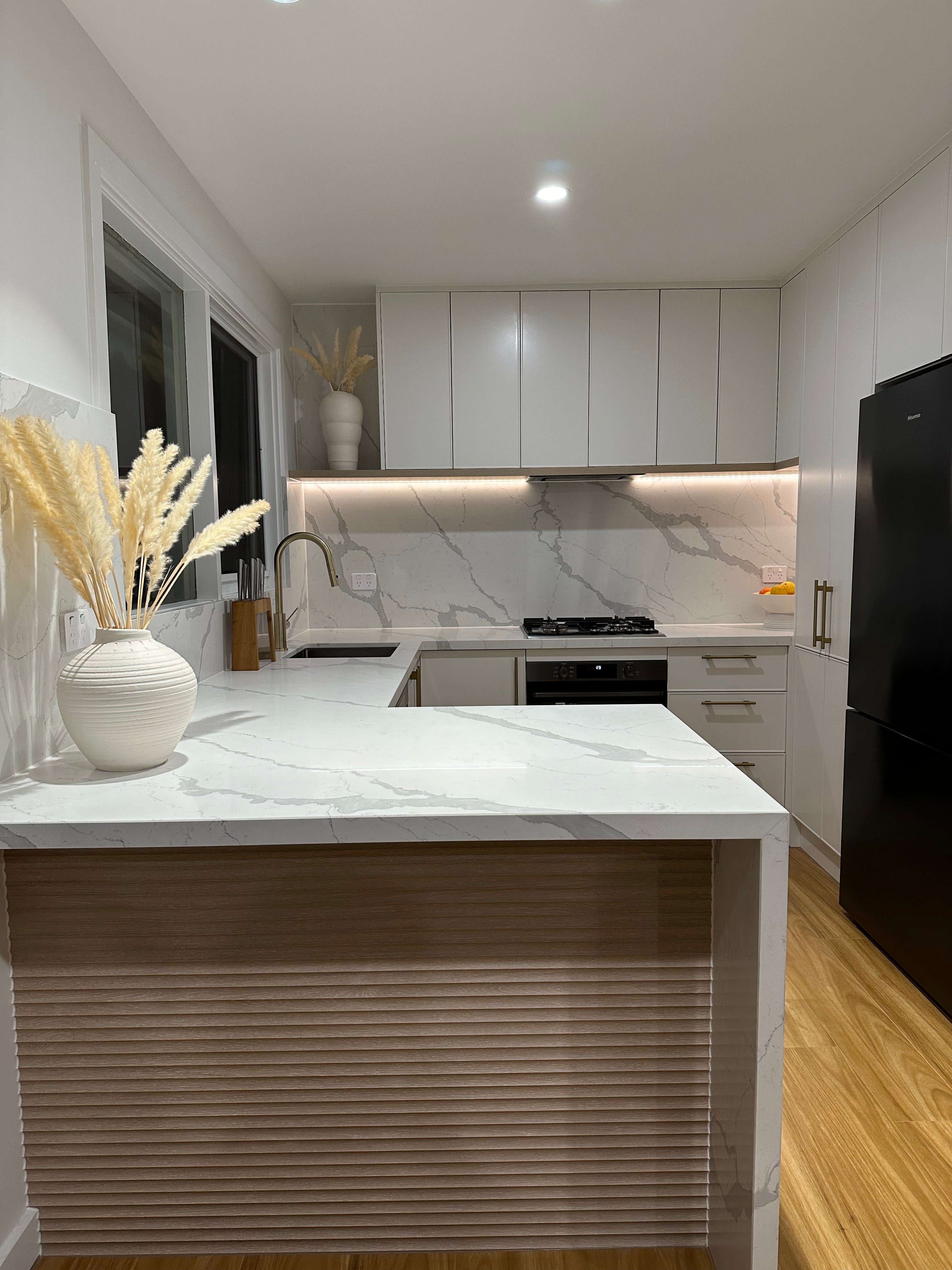 MENTONE KITCHEN – Bhome Renovations